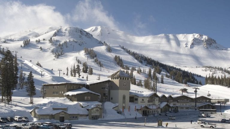 8 Best Snowboarding Resorts in the U.S. (with Map) - TripOutside