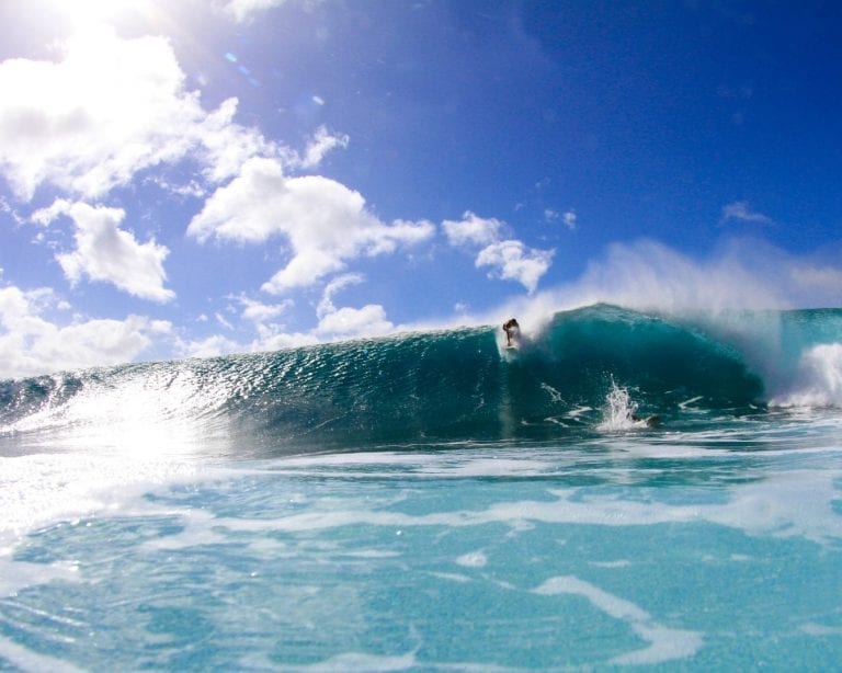 The 10 Absolute Best Places to Surf in the US | TripOutside