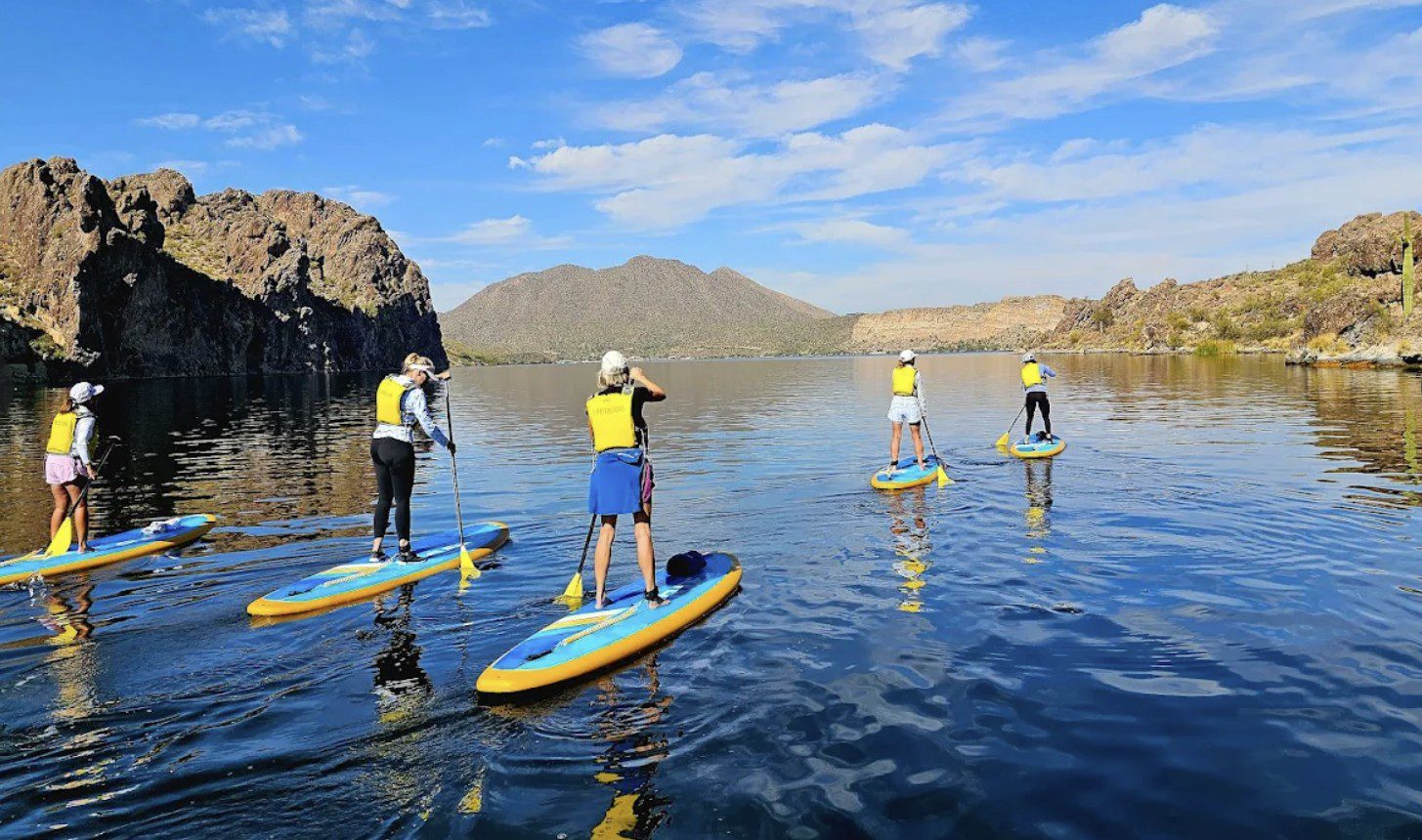 Stand Up Paddleboarding (SUP) Guide for Beginners | TripOutside