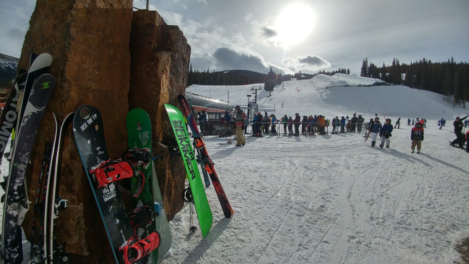 8 Best Snowboarding Resorts in the U.S. (with Map) - TripOutside